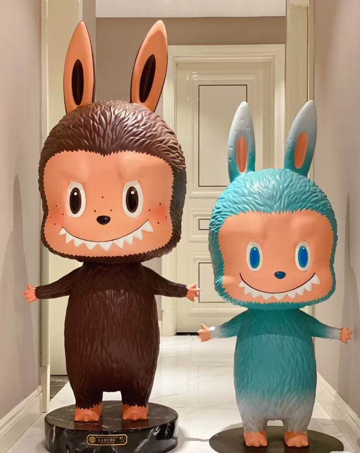 LABUBU拍出190万 藏家：花10万买的_天下_新闻频道_福州新闻网